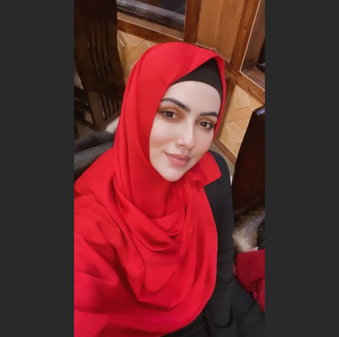 From Bollywood to Hijab: Sana Khan’s Inspiring Journey of Faith ...